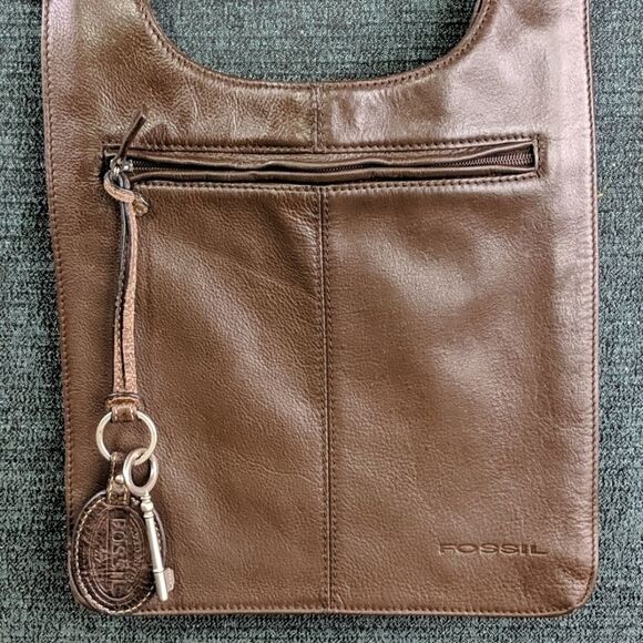 Fossil | Bags | Vintage Fossilbrown Leathercrossbodybag | Poshmark